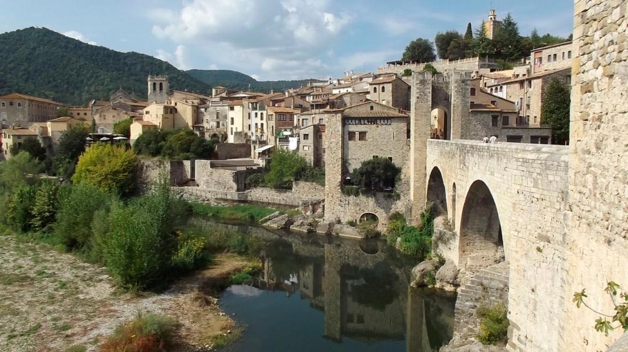 The Most Beautiful Medieval Villages in Catalonia - Barcelona Vip Tour